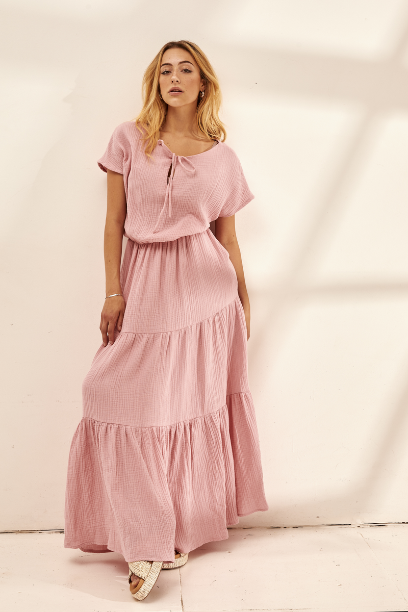 Trixie - Robe avec fronces et noeud à l'encolure | Marigold MTL ...